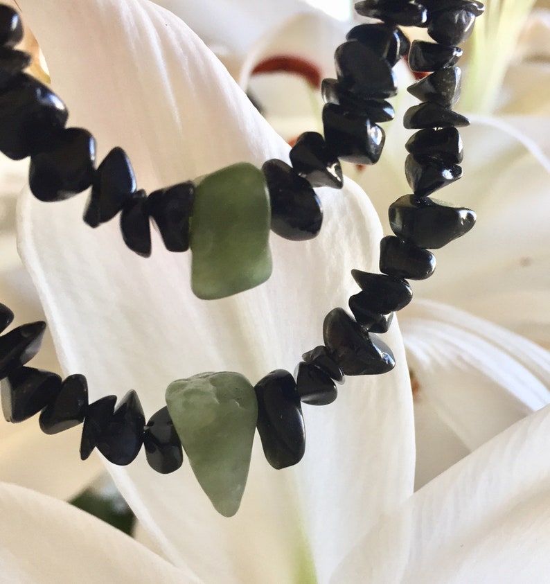Jade and Obsidian Necklace With a Copper Toggle Clasp - Etsy