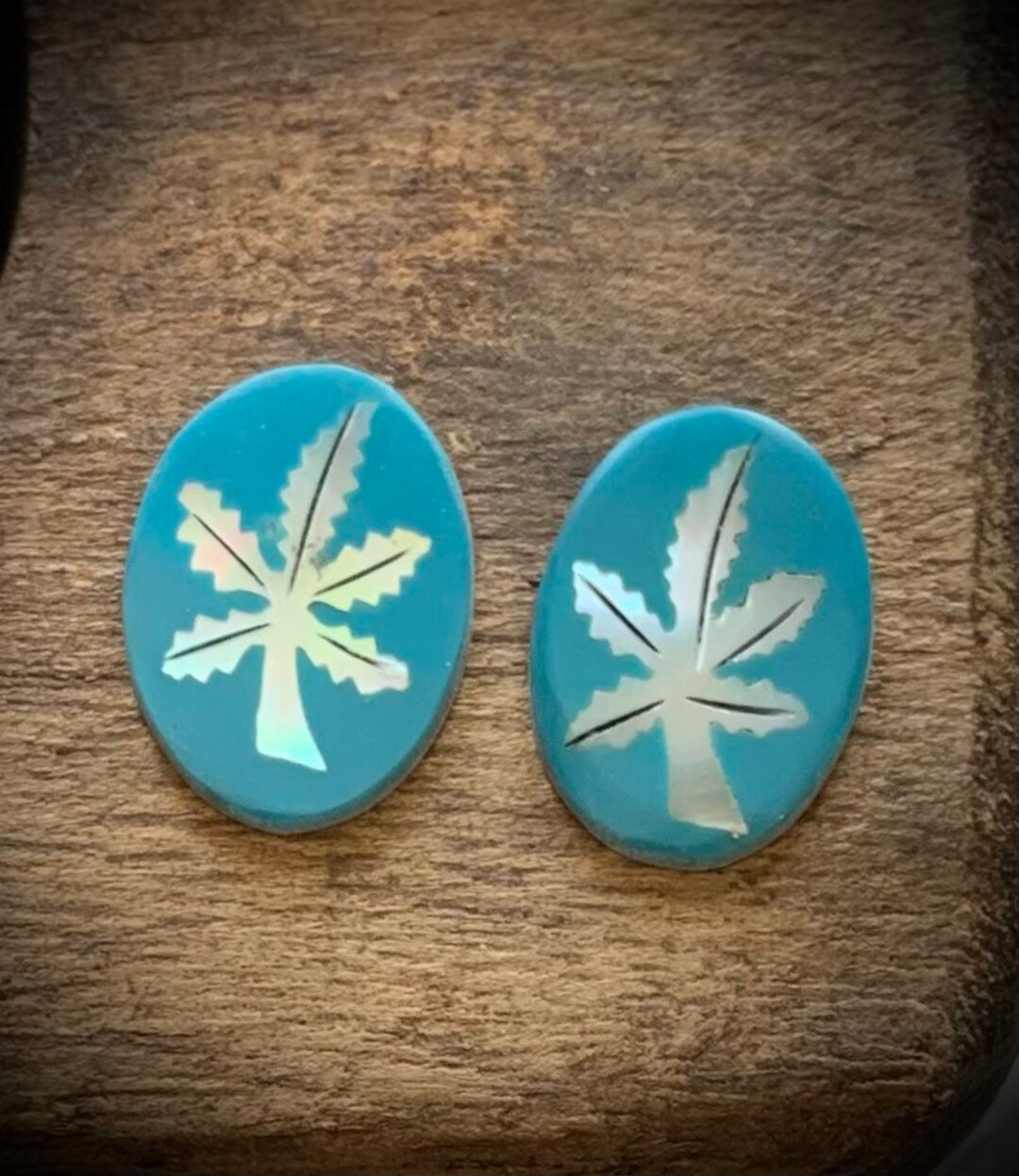 Vintage Mother of Pearl Marijuana Leaf Inlay on Abalone - Etsy
