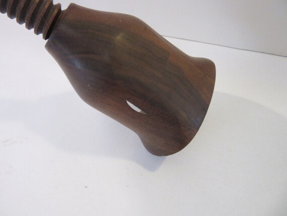 Vintage Walnut Wood Cracker Nut Cracker Easy Crackin'… - Gem