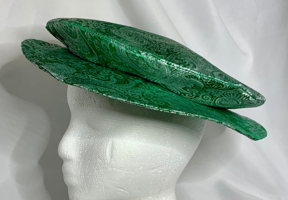 Green & Silver Renaissance Tudor Flat Cap | Etsy