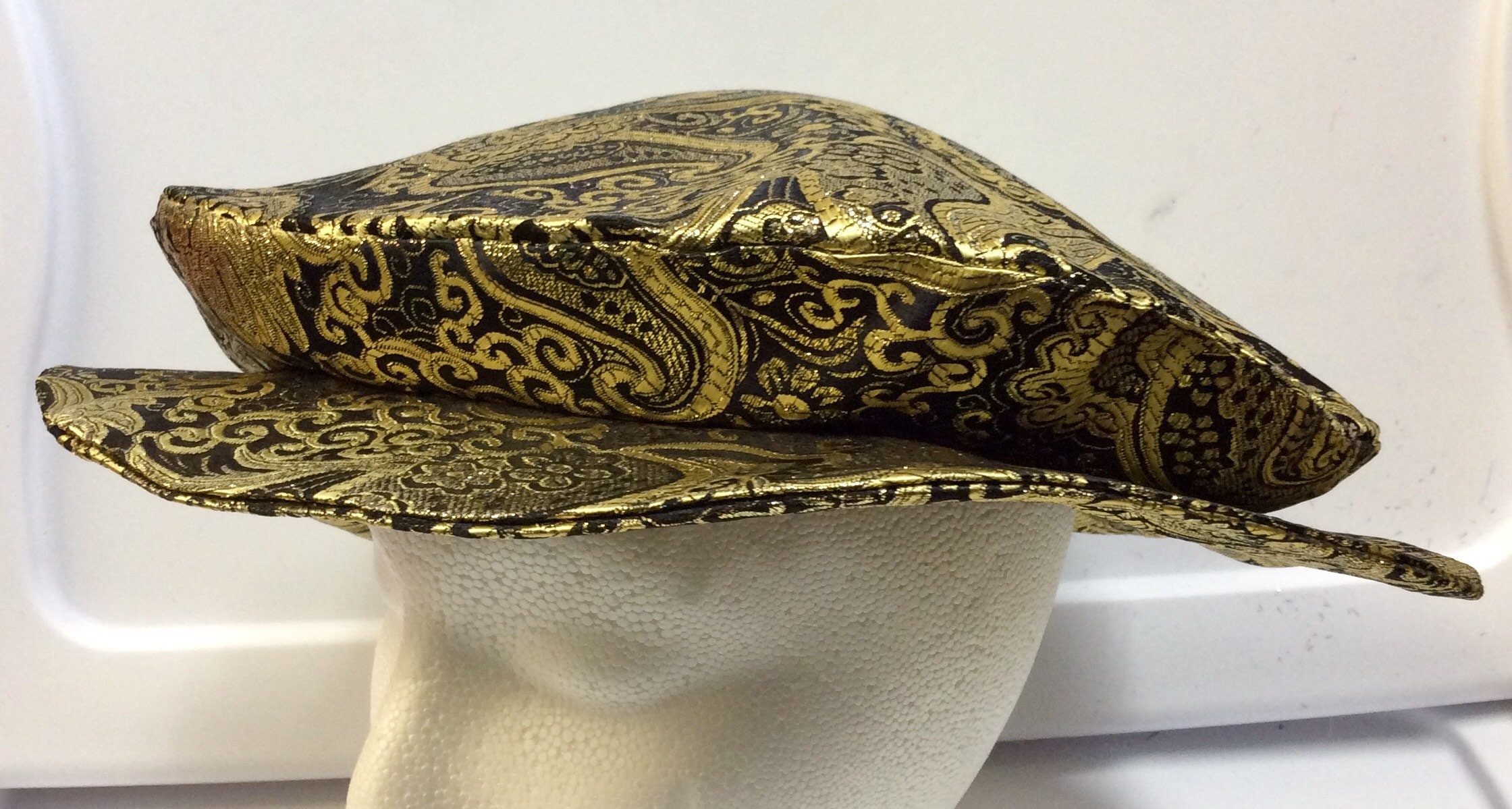 Golden Paisley Renaissance Hat Tudor Flat Cap - Etsy