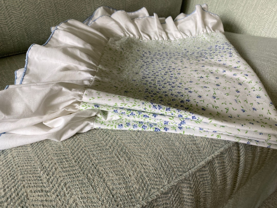 Set of Two Springmaid Blue and White Floral Standard Size Ruffle Edge ...