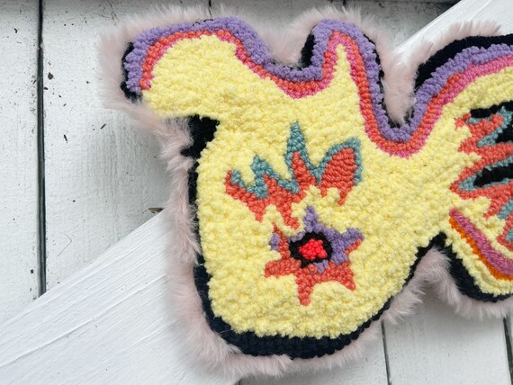 Psychedelic tufted boobies wall hanging rug with pink faux fur trim ...