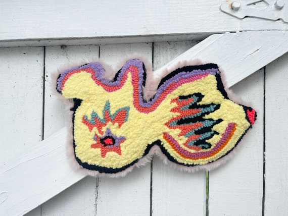 Psychedelic tufted boobies wall hanging rug with pink faux fur trim ...