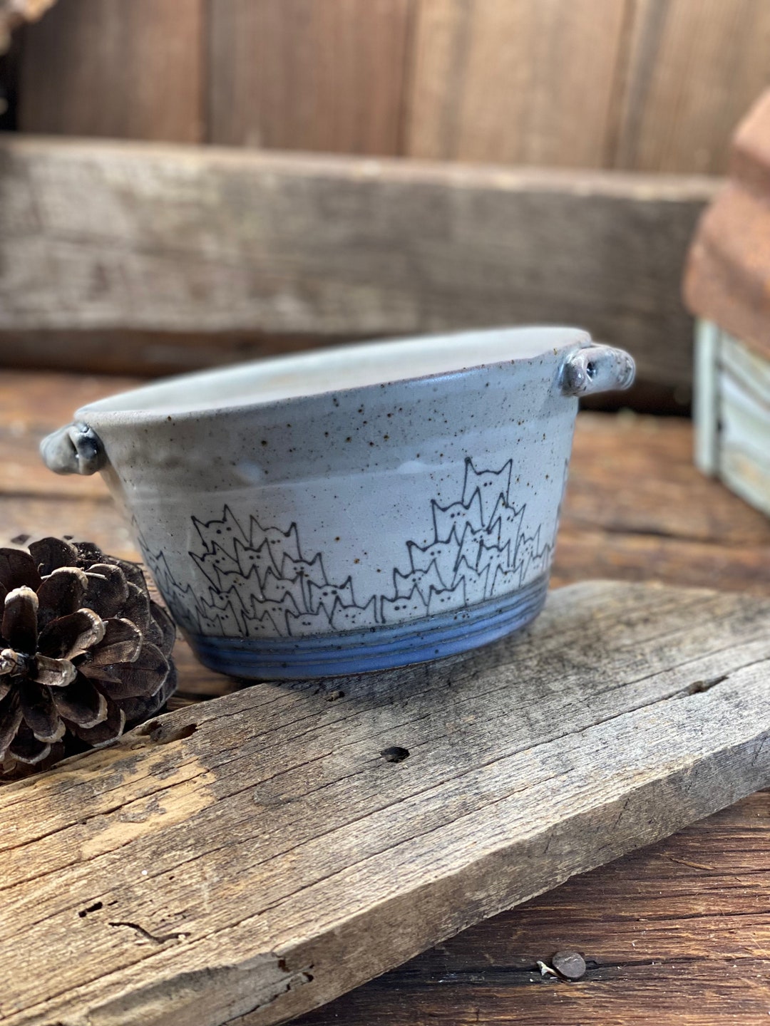 Small Whisker Peaks Casserole Dish - Etsy