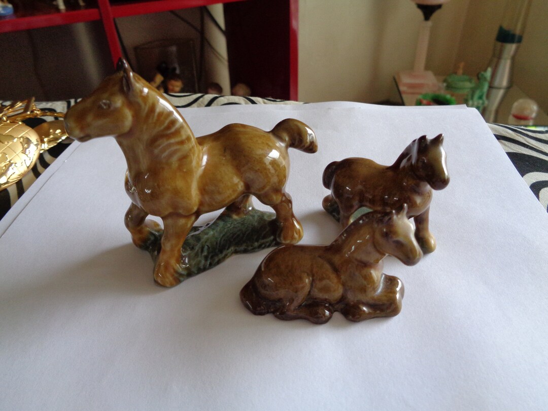 Vintage Wade Set of Three Shire Horses in Wade Shire Horse - Etsy