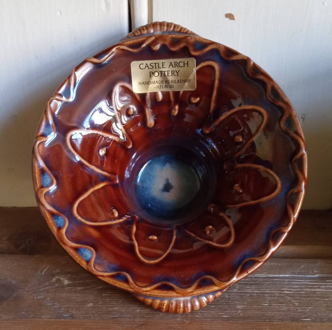 Castle Arch Pottery Fluted Footed Bowl With Lugs and Flower Pattern ...