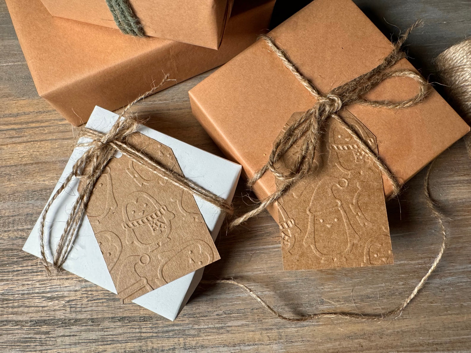 Embossed Winter Penguin Gift Tags in Your Choice of Color - Etsy