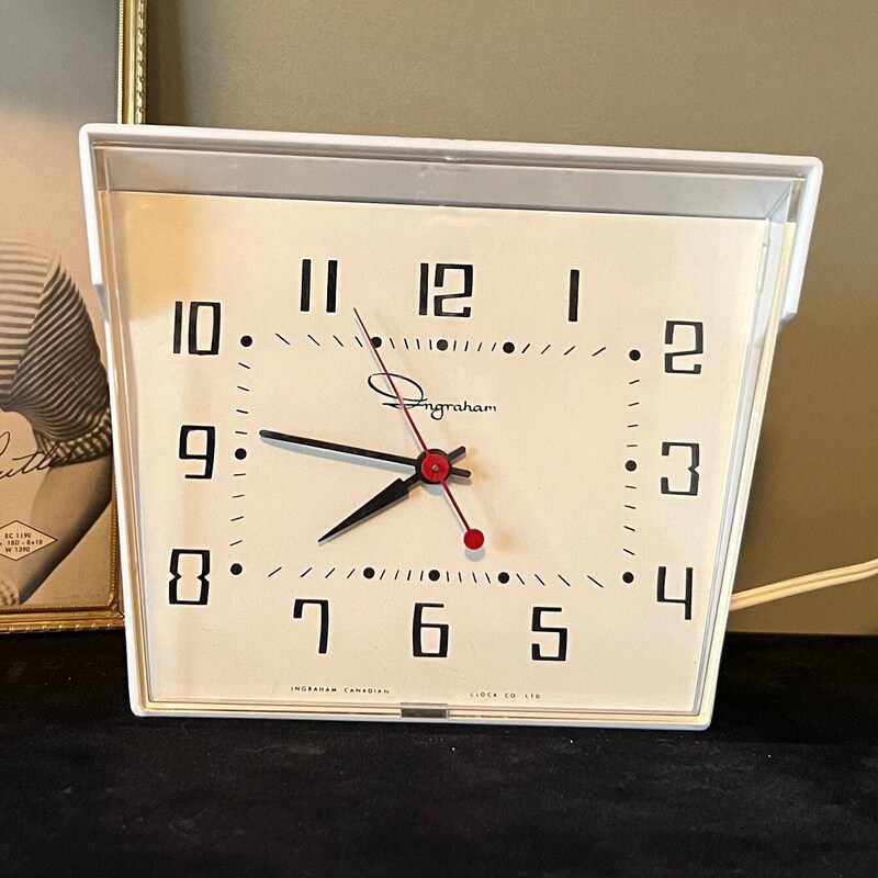 Square Wall Clock - Etsy