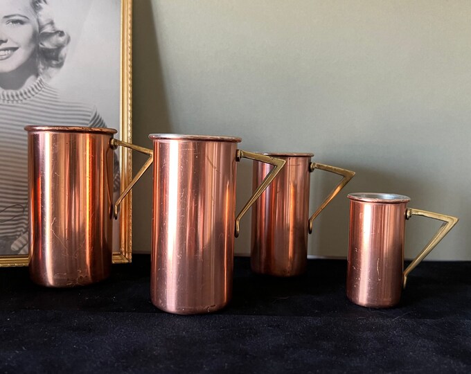Vintage Set of Copper Measuring Cups With Angular Brass Handles - Retro ...