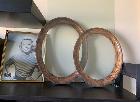 Vintage Wooden Oval Frame - Etsy
