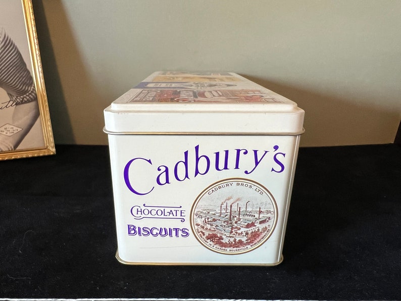 Vintage Cadbury Chocolate Fingers Tin Collectible Candy Chocolate Tin ...