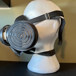 Vintage Face Mask Gas Mask Respirator - Comfo Half Mask Dual Cartridge ...