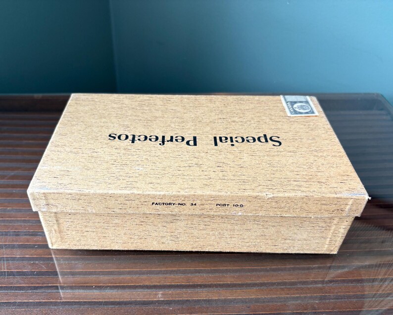 Vintage Cigar Box - Special Perfectos Cigar Box 1960's - Tobacco ...