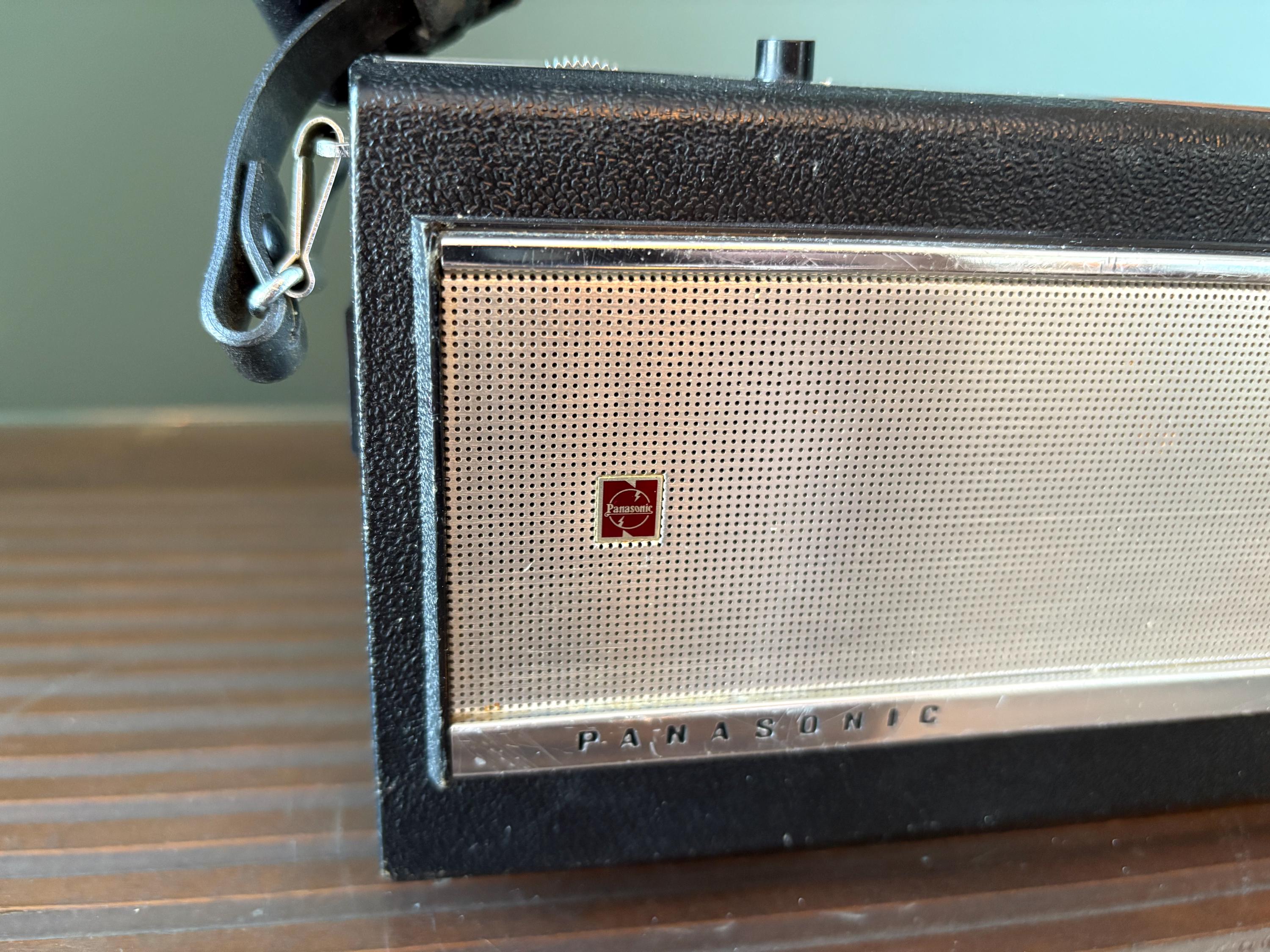 Vintage Panasonic Radar Matic Portable Transistor Radio Model R-1000 - Etsy