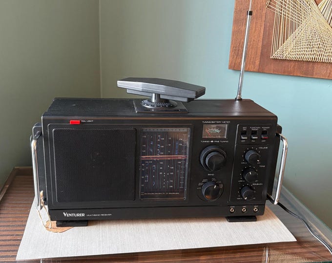 Venturer Multiband 1980's Vintage Radio Receiver Model 2989-2, AM/FM ...