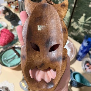 Small Vintage Monkey Pod Mask - Etsy