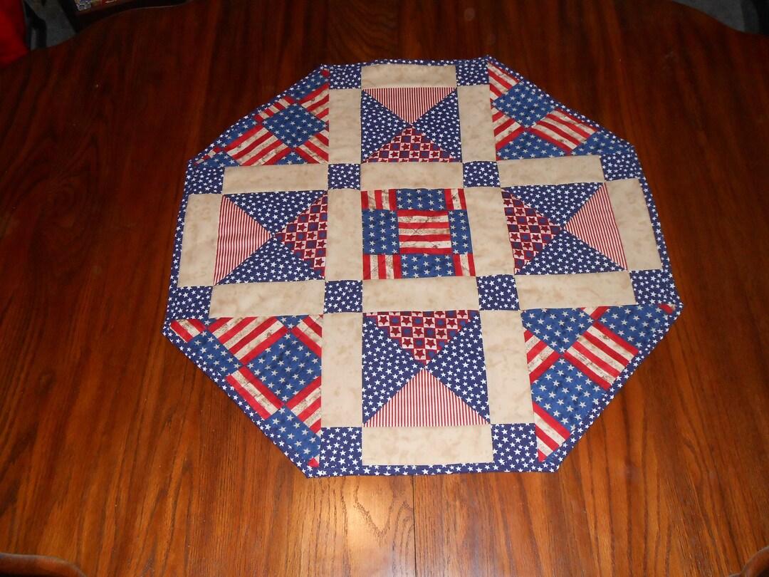Patriotic Table Topper - Etsy