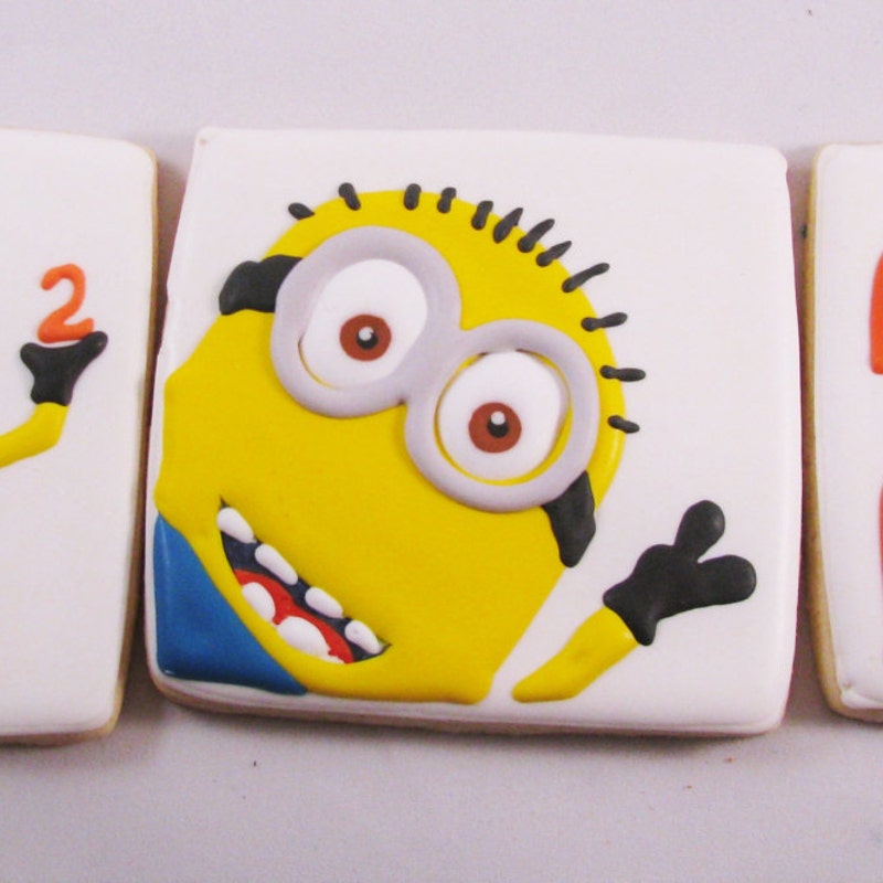 Minion Cookies - Etsy