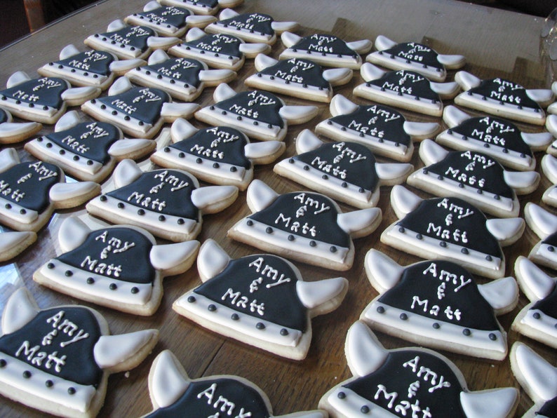 Viking Helmet Cookies - Etsy