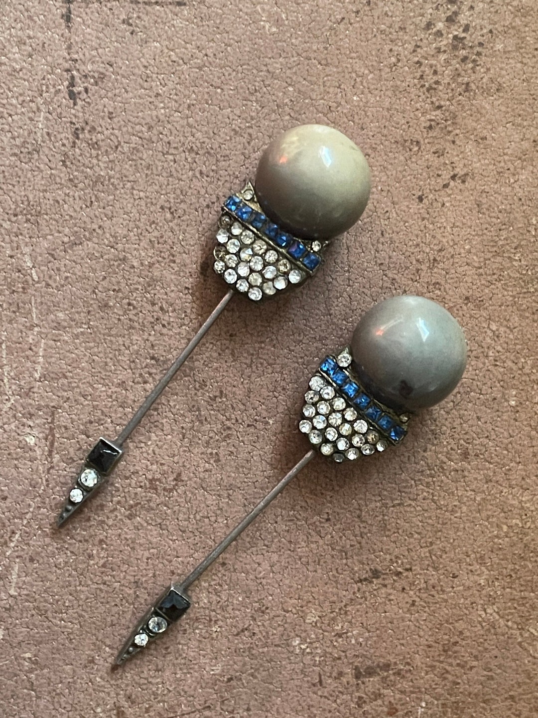 Pair of Vintage Art Deco Jabot Pins - Unusual Design - Sûreté Pin ...