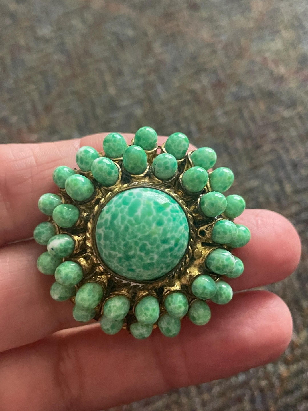 Vintage Neiger Brooch - Mottled Green Peking Glass - Large Size - Etsy