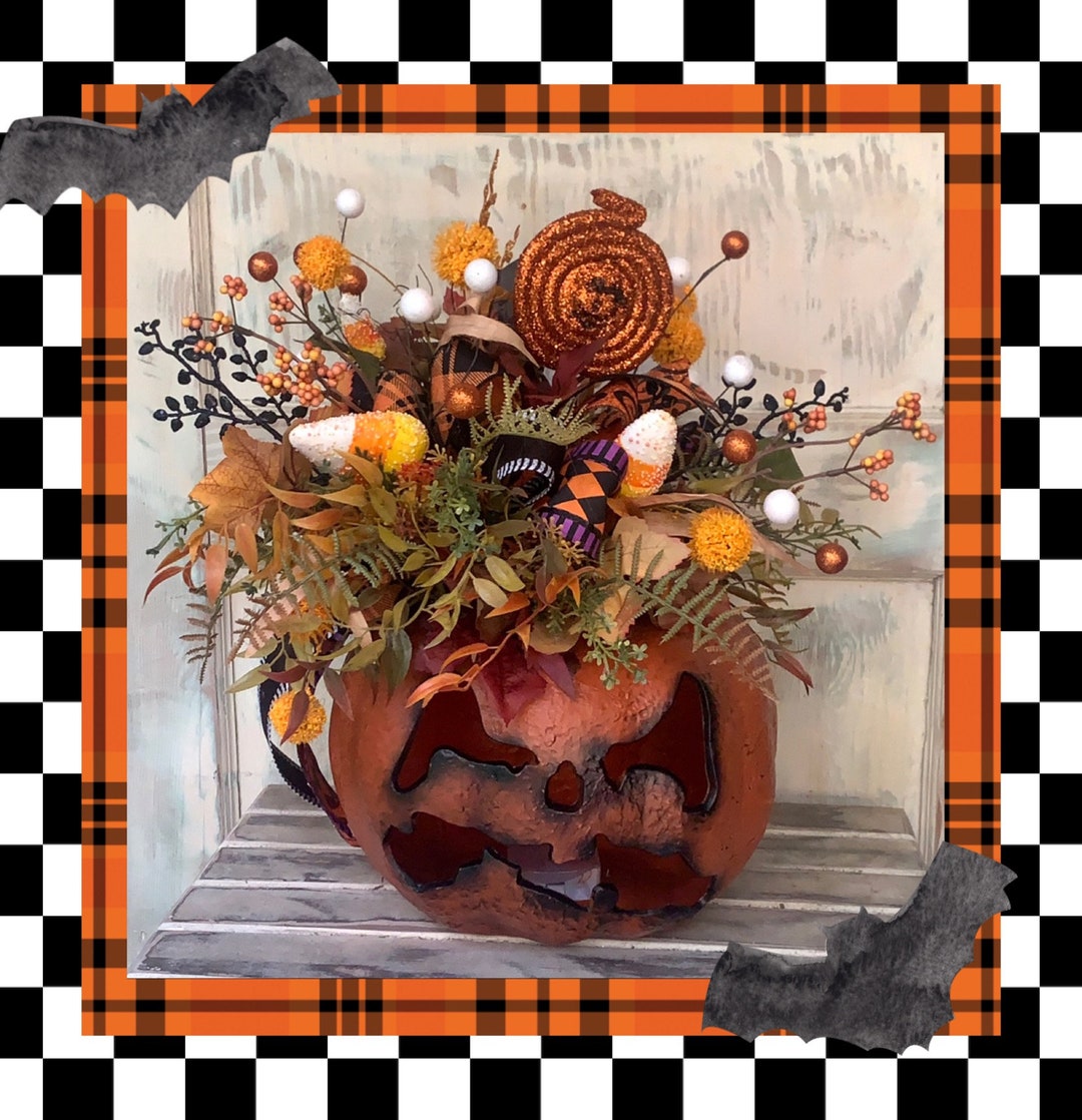 Scary Halloween Lighted Pumpkin, Halloween Pumpkin, Trick or Treat ...