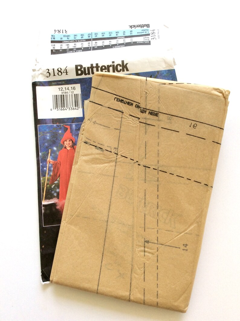 Butterick 3184 Wizard and Witch Costume Pattern, Robe, Gown, Hat ...