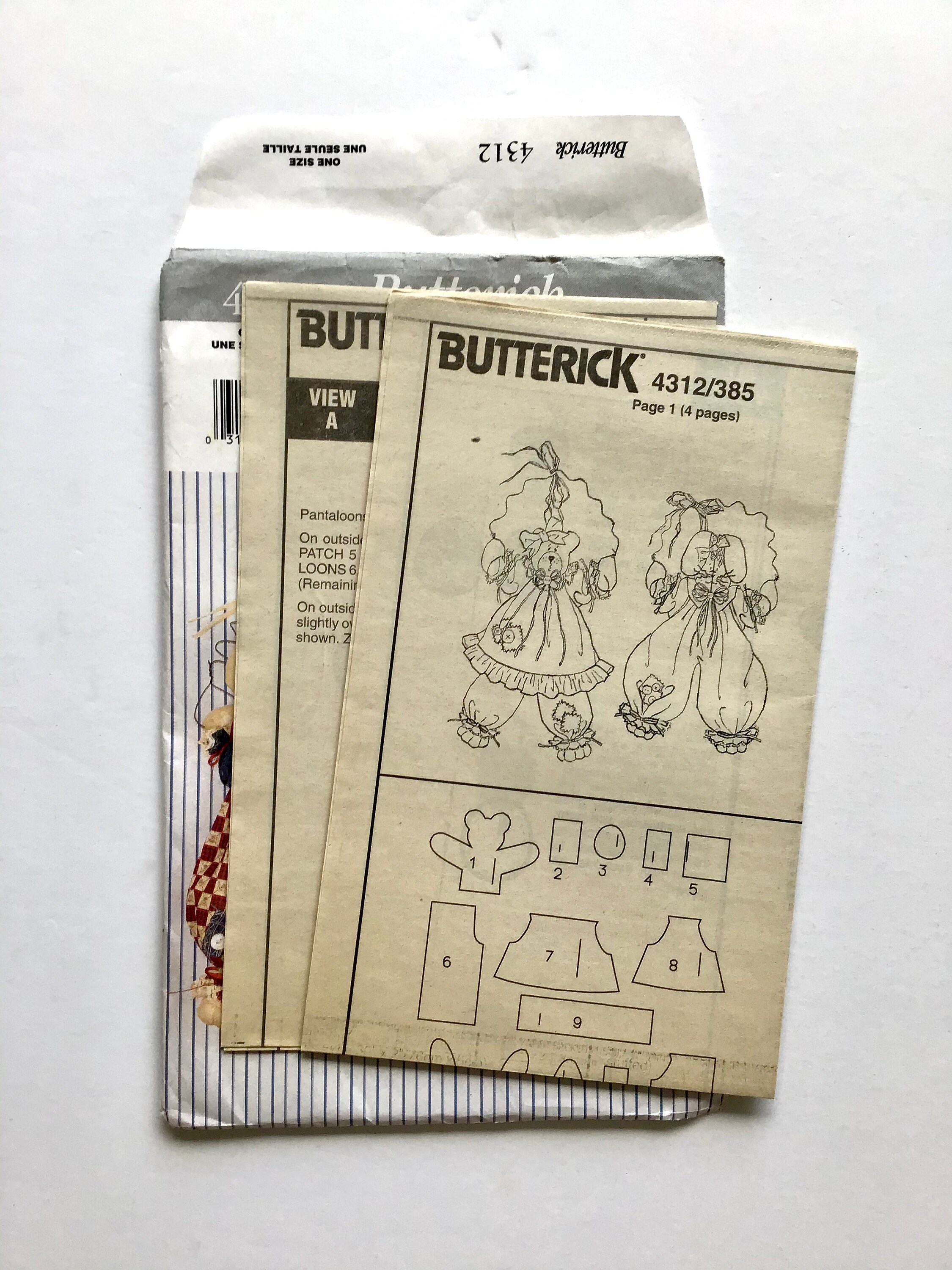 Butterick 4312 / 385 Wall Hanging Dolls Pattern, Mayberry and Muffin ...