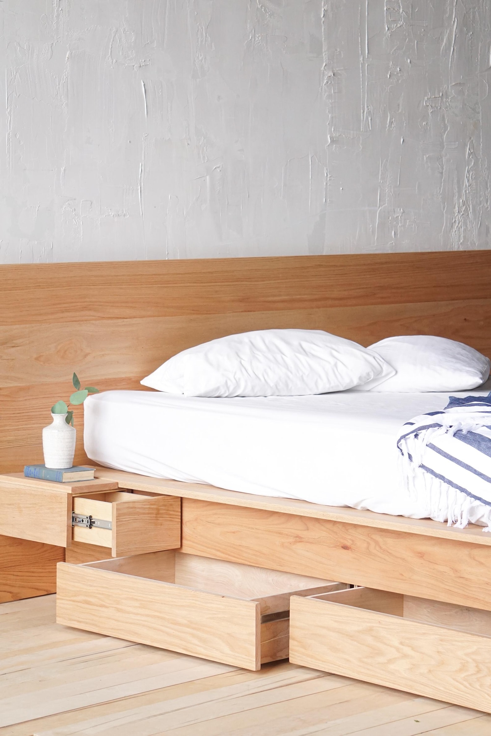 The Dakota and Bluff - Handmade Solid Wood Floating Platform Bed ...