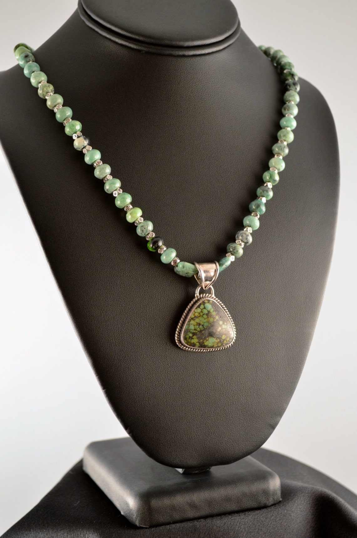 Green Turquoise Necklace Beautiful Green Turquoise and Sterling Silver ...