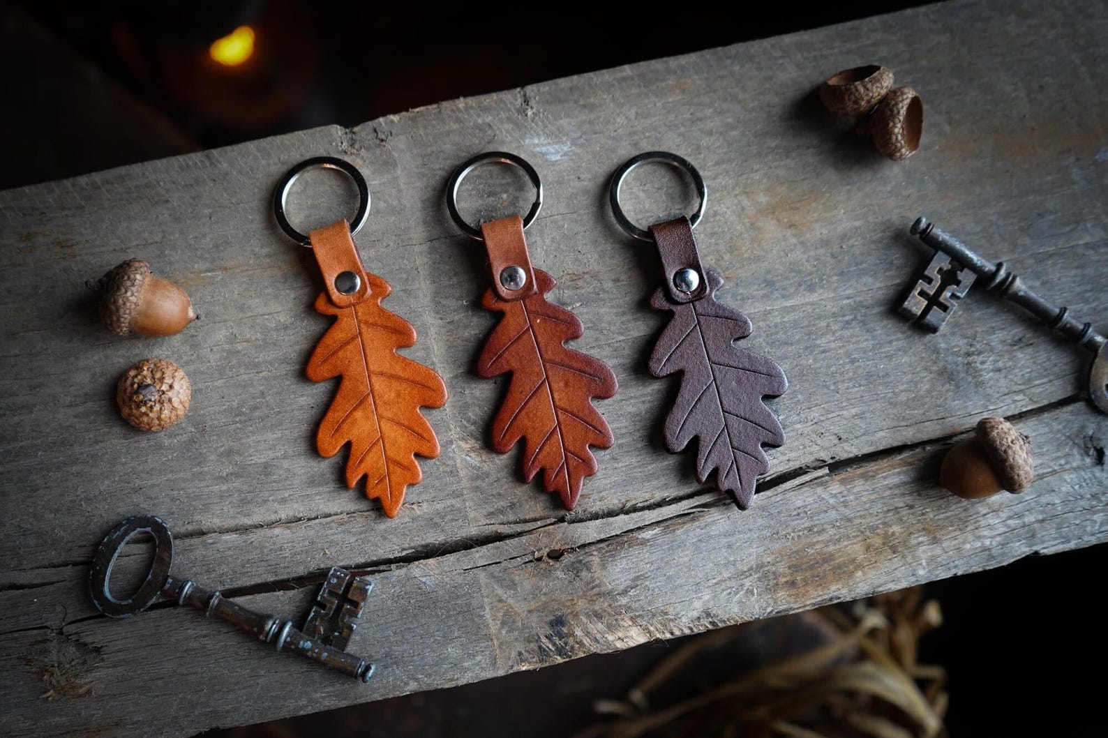 Oak Leaf Leather Keychain Browns / Gift Ideas / Cute Cottagecore Key ...