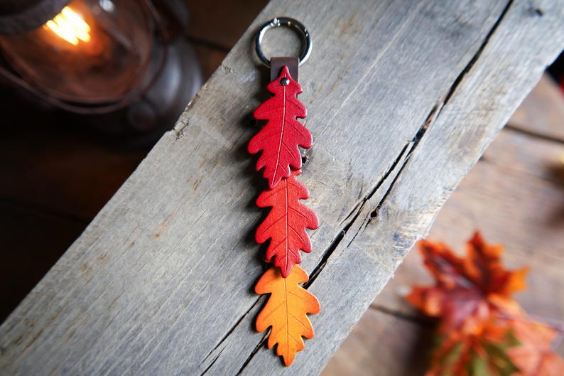 Fall Leather Oak Leaf Bag Charm | Handmade Autumn Leaf Keychain ...