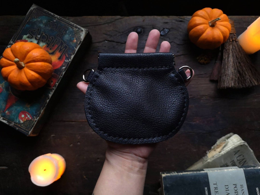 Leather Cauldron Pinch Pouch - Witchy Halloween Coin Purse - Foraging Hedgewitch Trinket Bag - Etsy