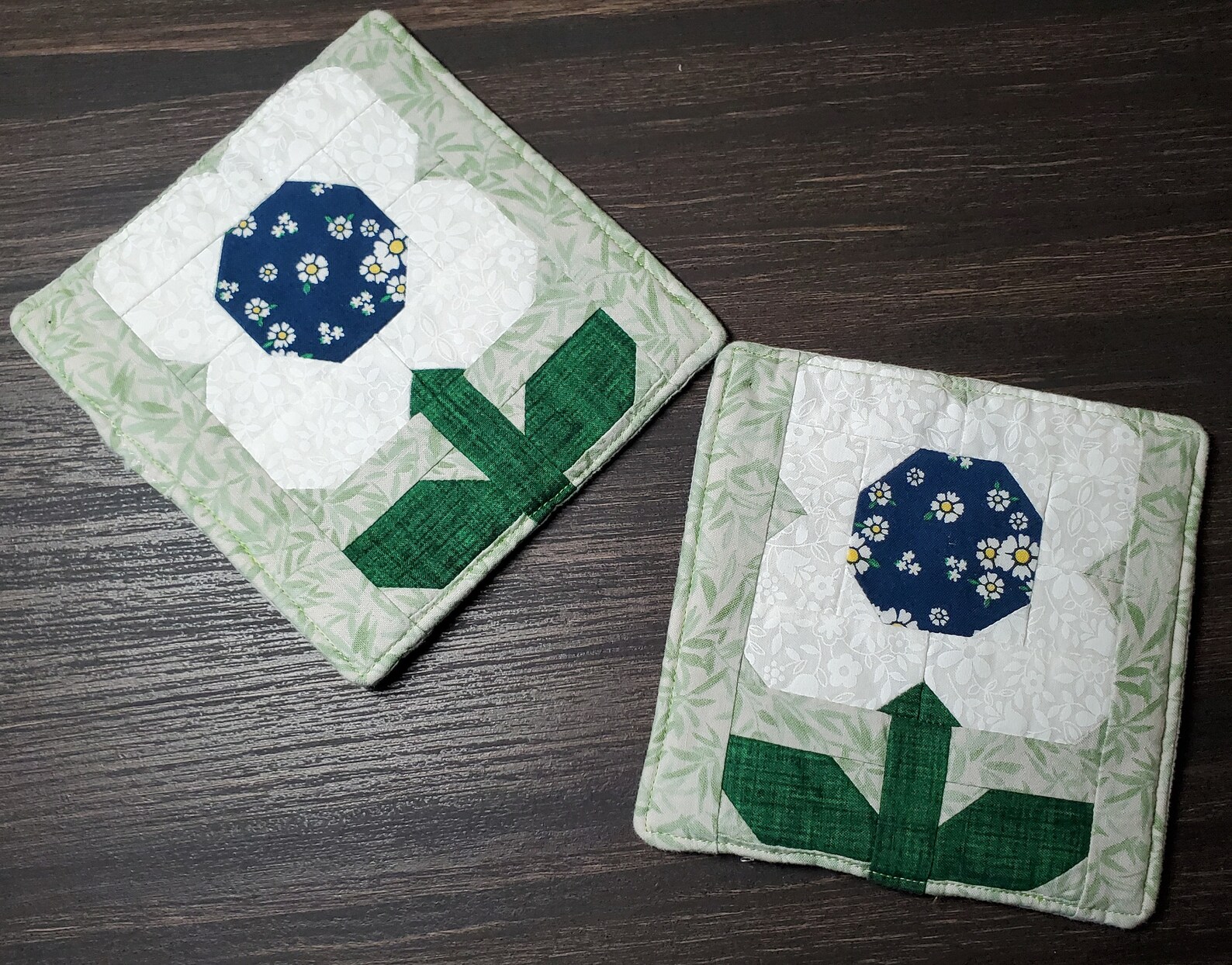 Set of 6 Inch Quilted White Flower Hot Pads - Etsy