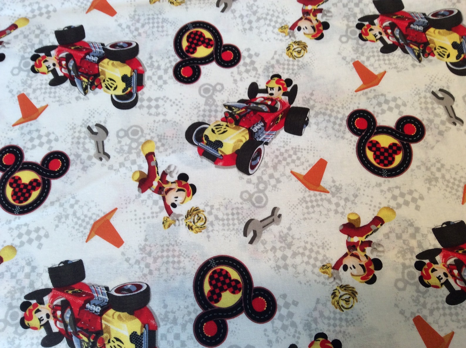 Mickey Mouse Winners Circle Valance 41" Wide X 15" Long/height in 100% ...