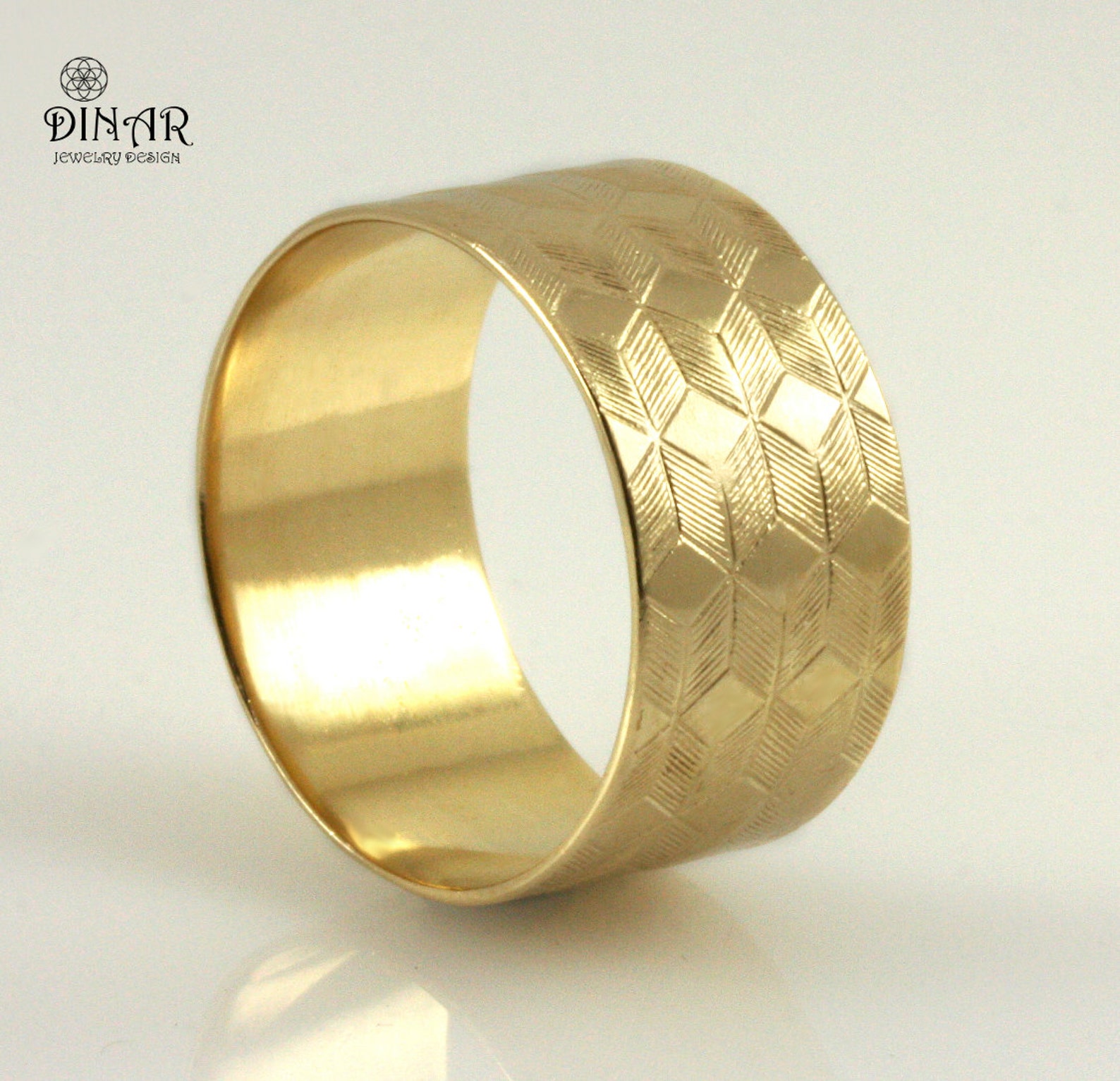 Gold Wide Man Wedding Ring Rhombus Geometric Textured 14k - Etsy