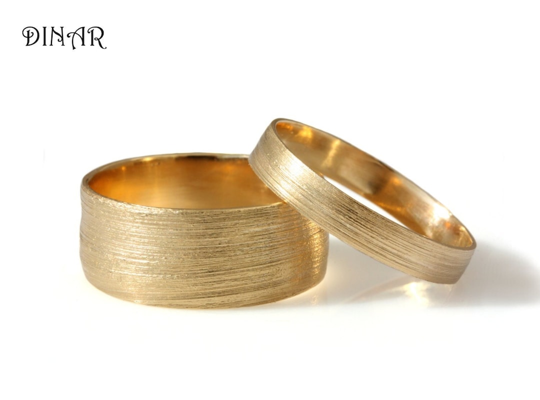 Couple Matching Rings Set , Classic Brushed Gold Wedding Rings , Simple ...