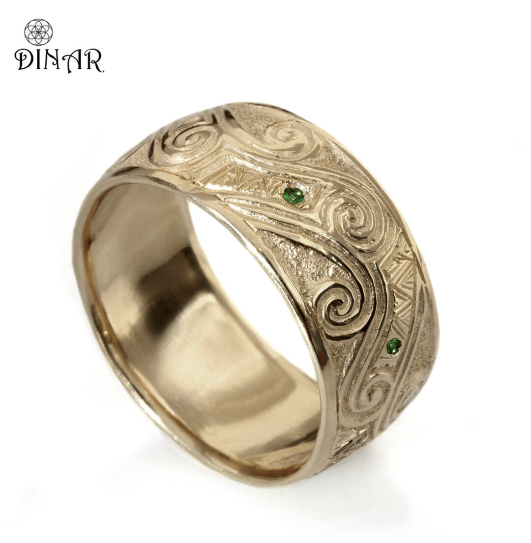 Wide Tribal Men Wedding Ring, 14k Gold Men Band, Hand Engraved Native ...