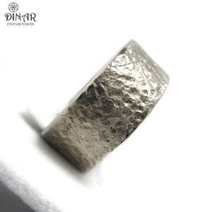 Hammered Wide Men Wedding Ring Band 14k Solid Gold ,rustic Earthy ...