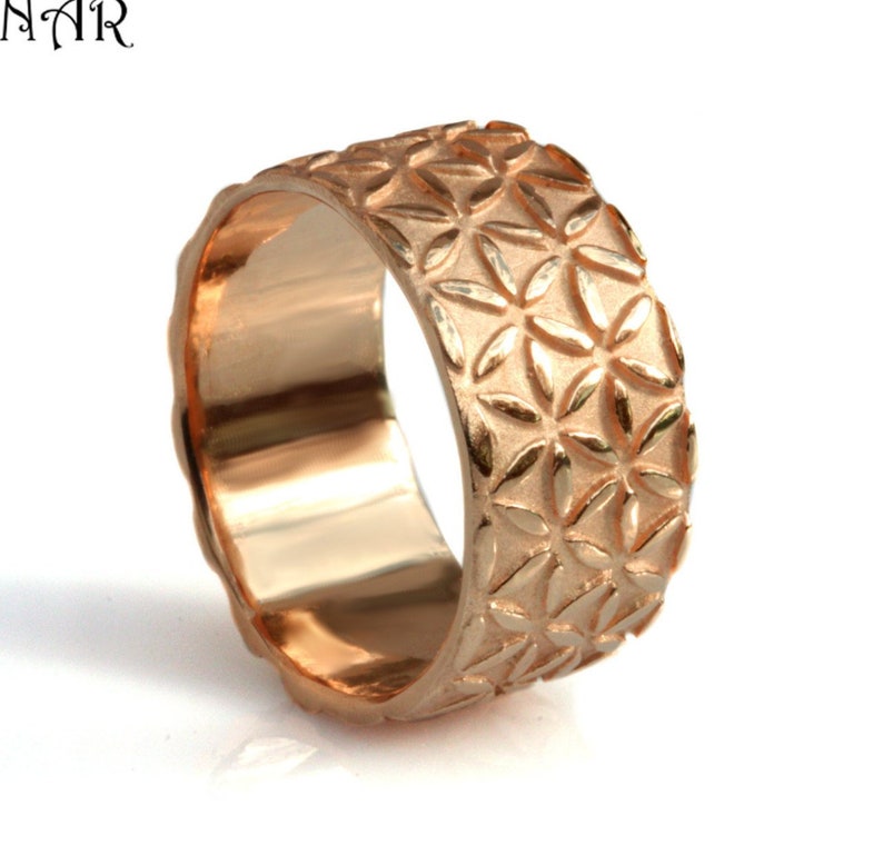 Flower of Life Pattern Hand Engraved Floral Motif, Wide Flowers ...