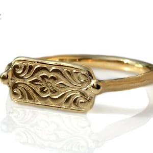 14K Gold Rectangle Women's Signet Ring, Floral Delicate Gold ...