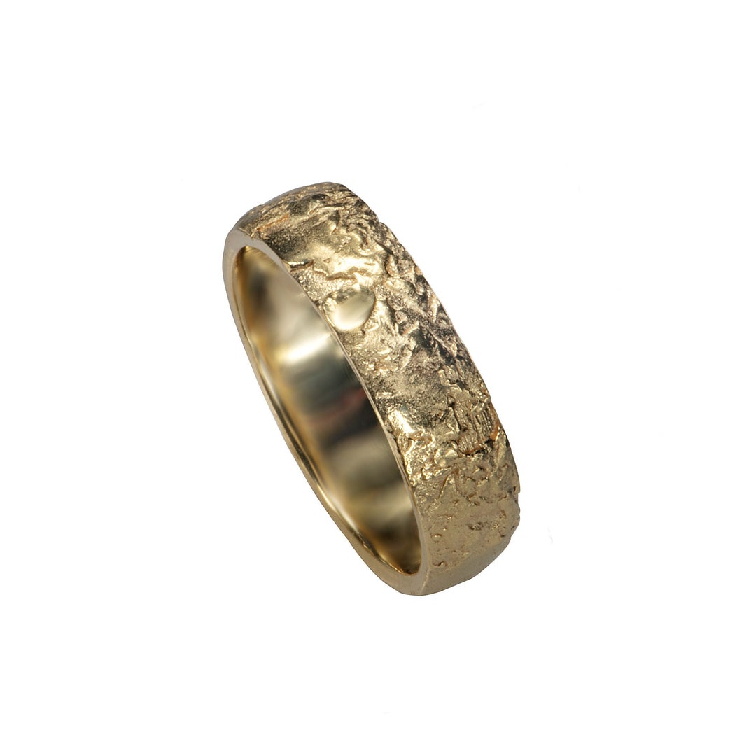 Raw Rustic Wedding Ring, 14 Karat Solid Gold Men Wedding Ring Band ...