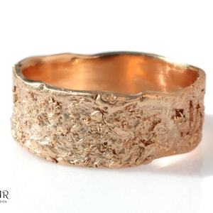Rustic Gold Men Wedding Ring Band, Organic Raw Textured Tree Bark Hand ...