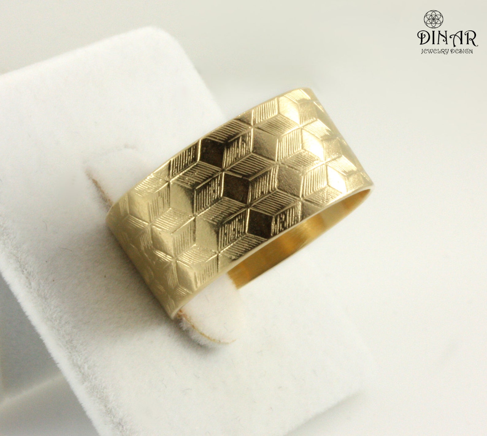 Gold Wide Man Wedding Ring Rhombus Geometric Textured 14k | Etsy