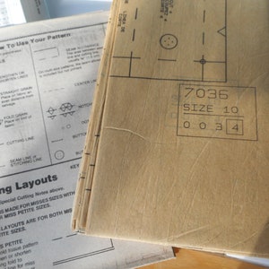 Simplicity 7036 Pattern, Gathered Skirt Dress Elastic Waist, Front ...