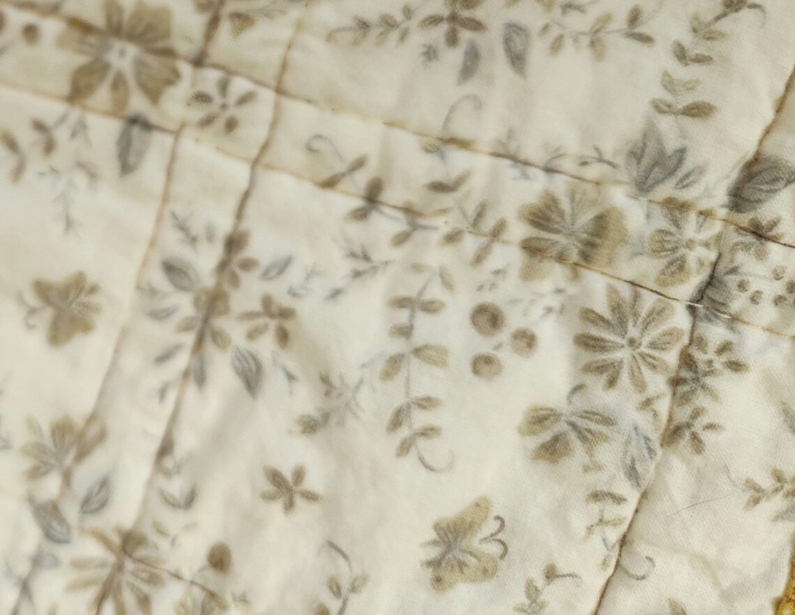 Square Quilted Table Topper Quilt Blue Gold Patriotic Americana ...