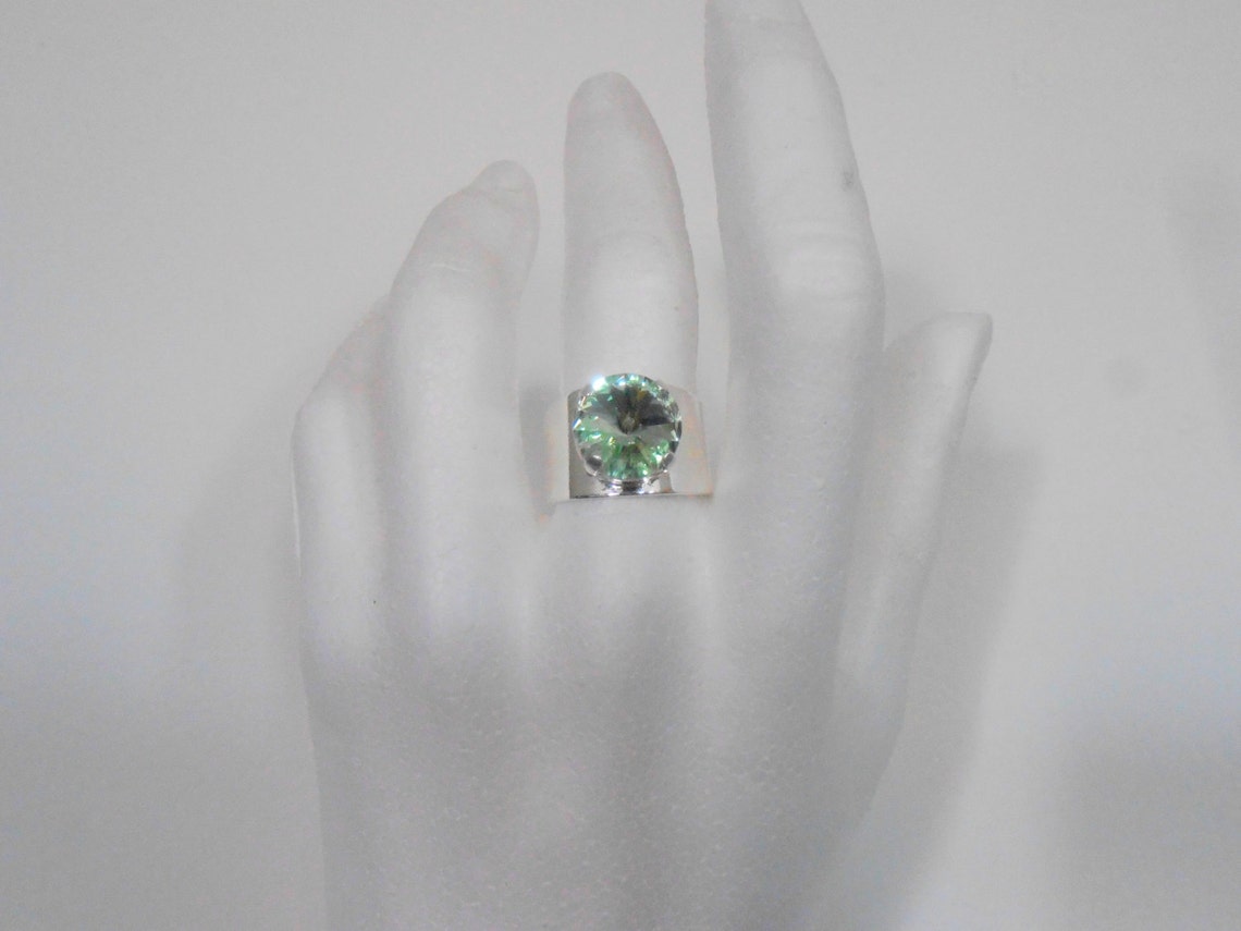 Chrysolite Adjustable Metal Cuff Ring / Statement Boho Jewelry - Etsy