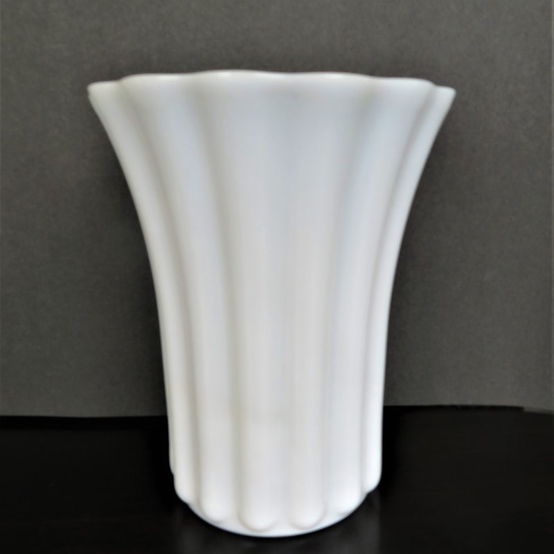 Fluted Vase - Etsy