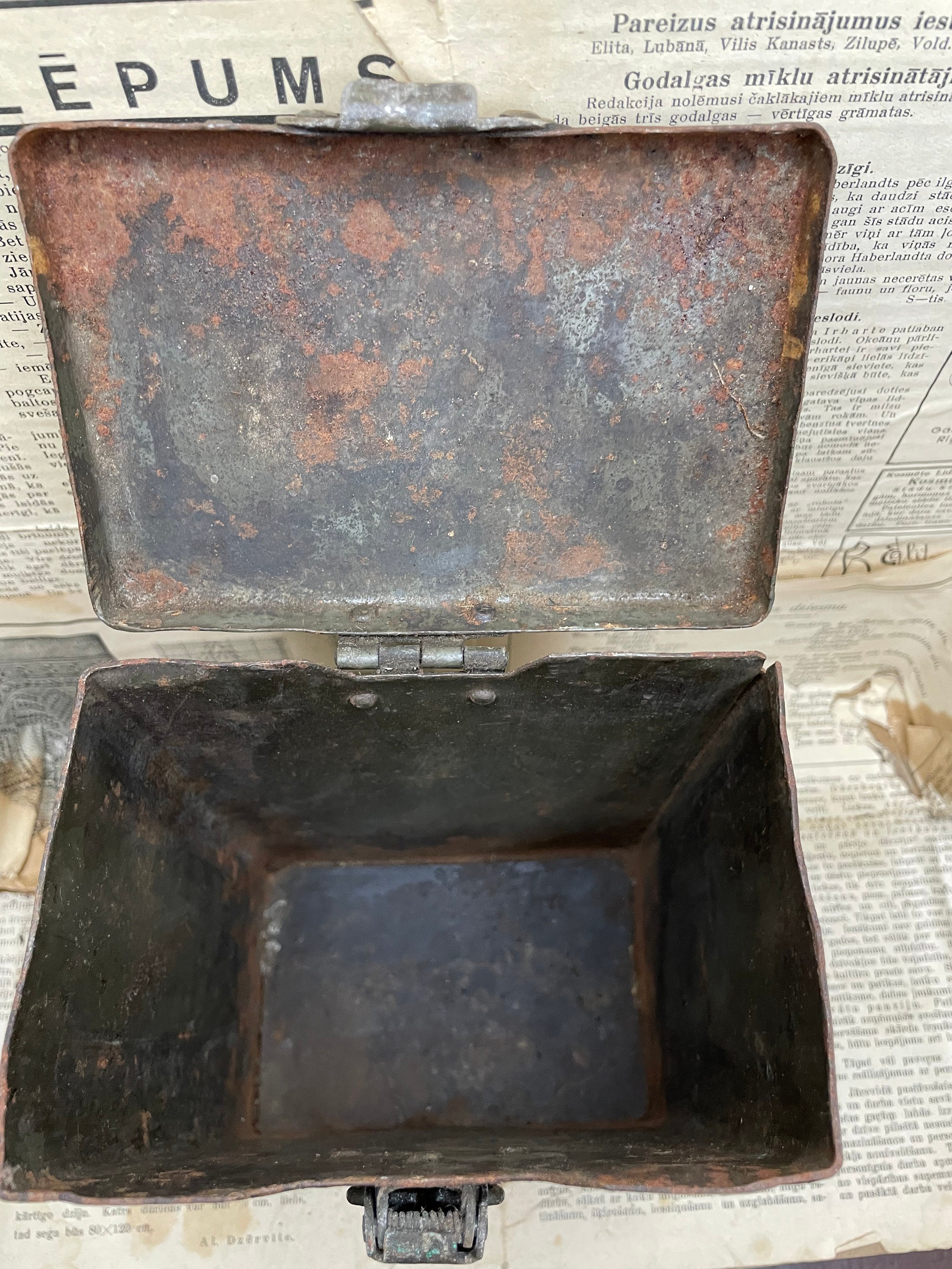 Vintage Rusty Metal Box From Soviet Civil or Military Equipment. - Etsy